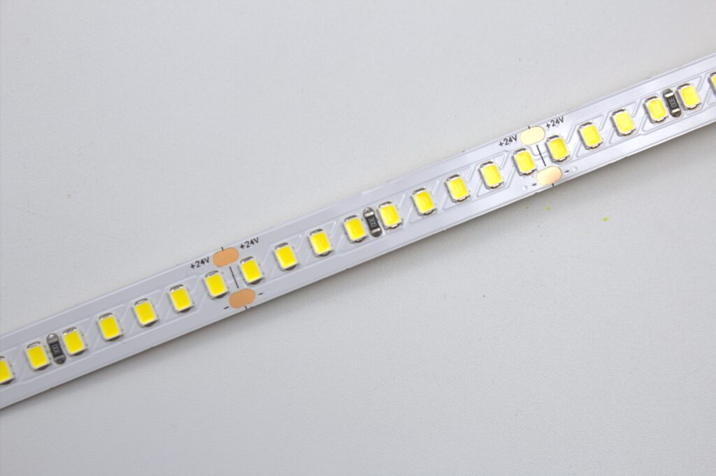 High Efficiency 180 LED SMD Strip - ledsdo.com SMD LED Strip